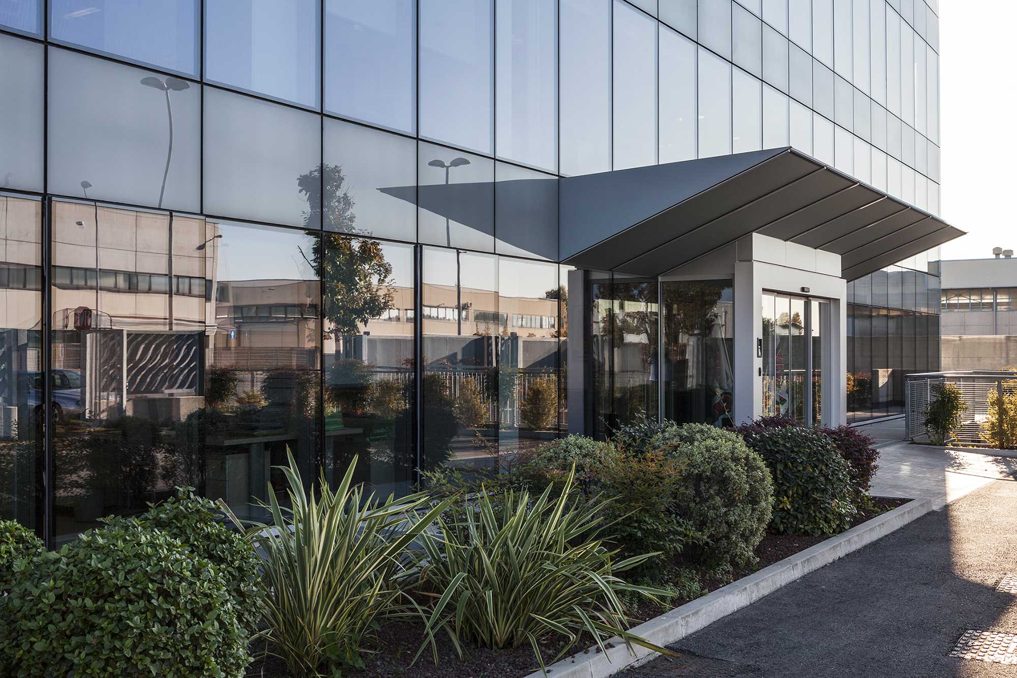 Ama Crai Headquarters - Veneto Vetro